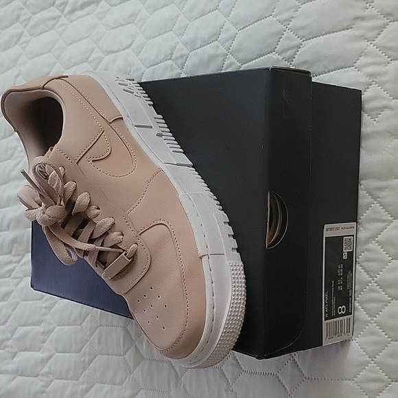 Nike | Shoes | Yes | Poshmark